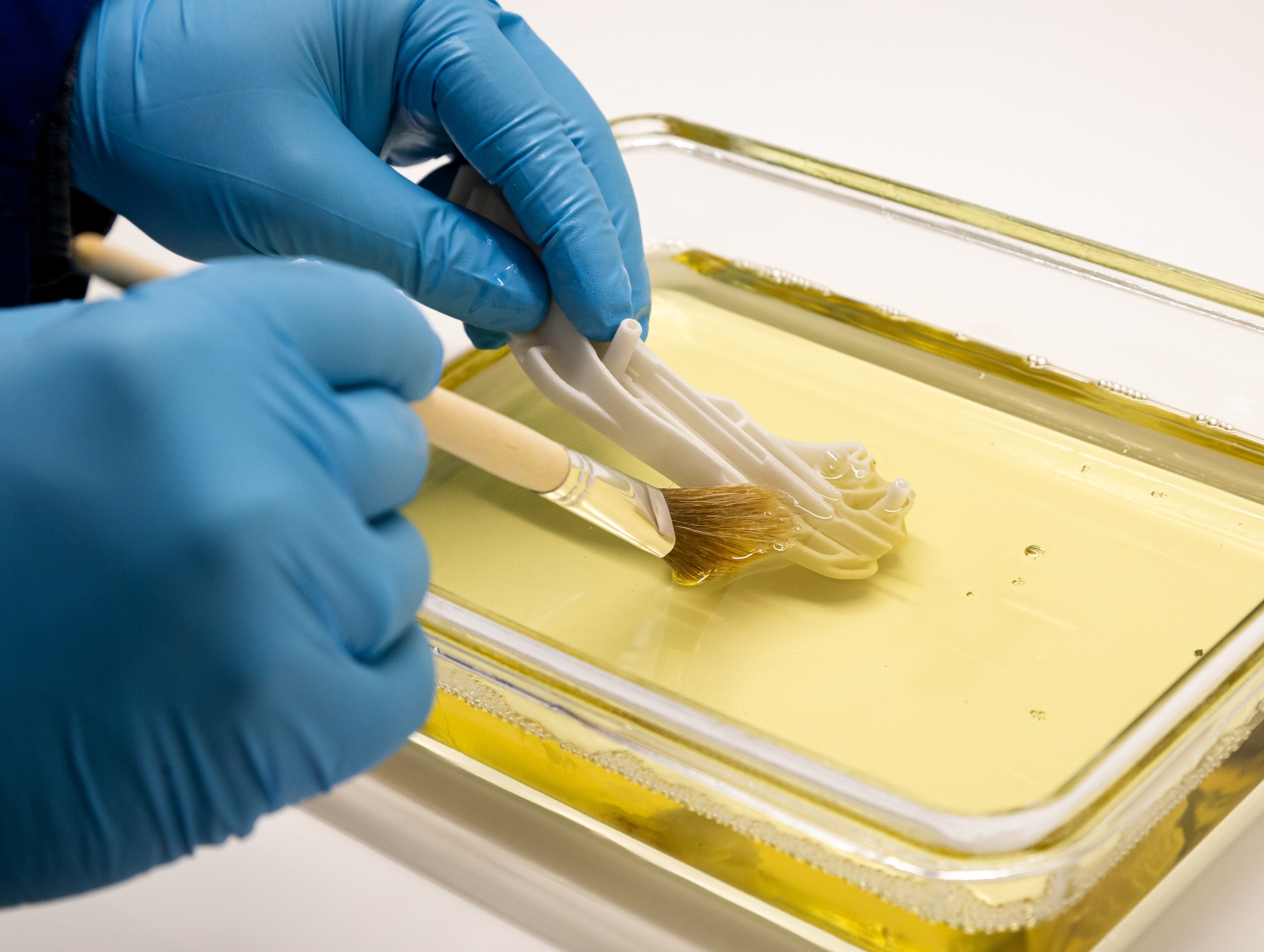 Air- and water-tight components - Sealers and impregnating agents from Weicon